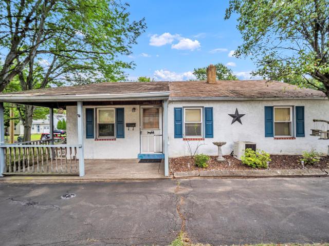 312 Evans Avenue