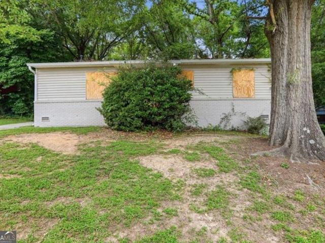 312 Fairburn Rd NW, Atlanta, GA 30331
