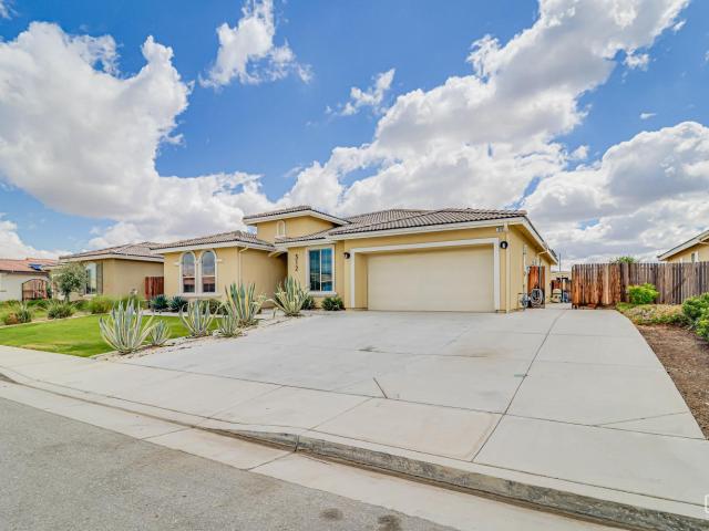312 Hammersmith Drive