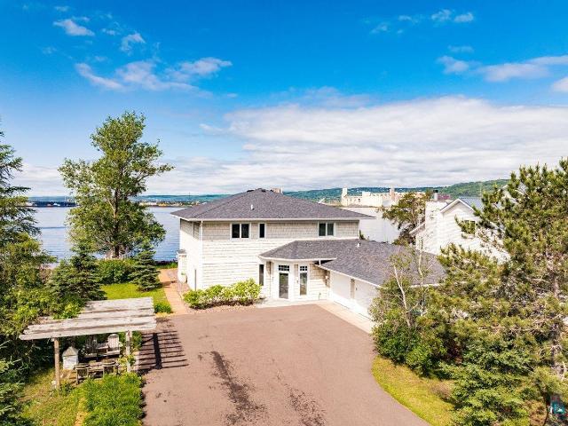 312 Harbor Point Cir, Duluth, MN 55802 | MLS #6124