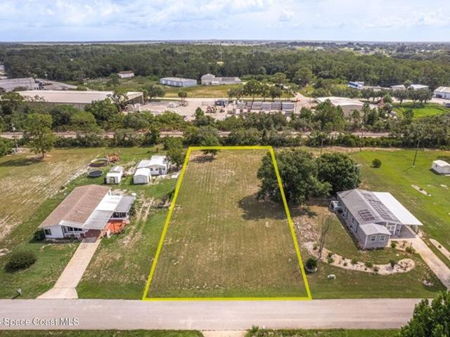 312 Hickory Ridge Dr, Sebring, FL 33876
