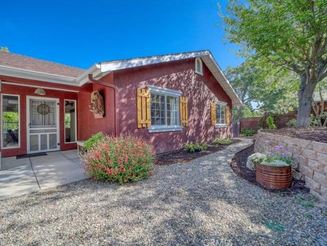 312 Old County Rd, Templeton, CA 93465