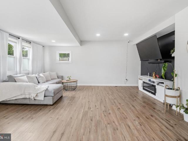 312 Orchard Avenue