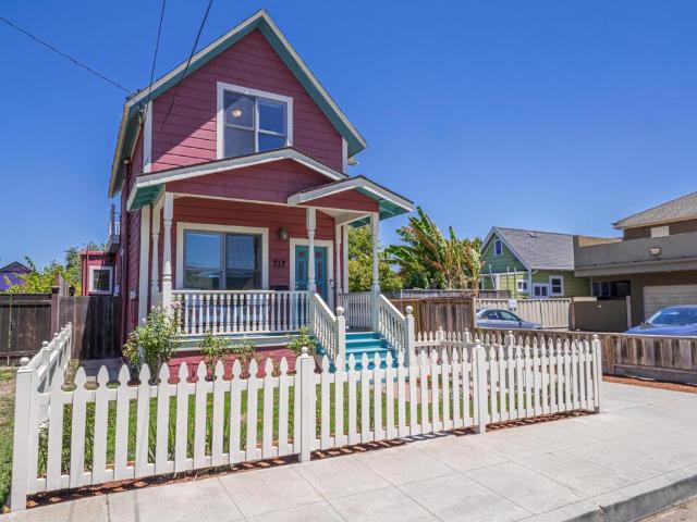 312 Laurent Street