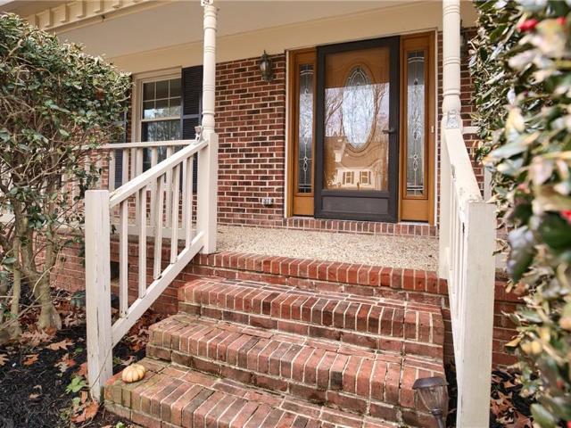 312 Lakeland CRES