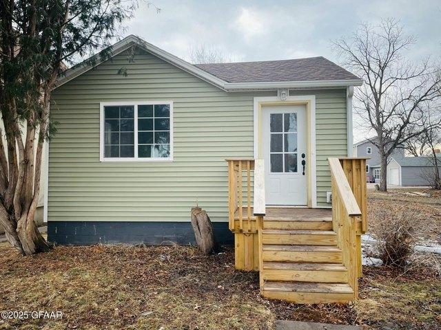 312 Lincoln Ave, Crookston, MN 56716