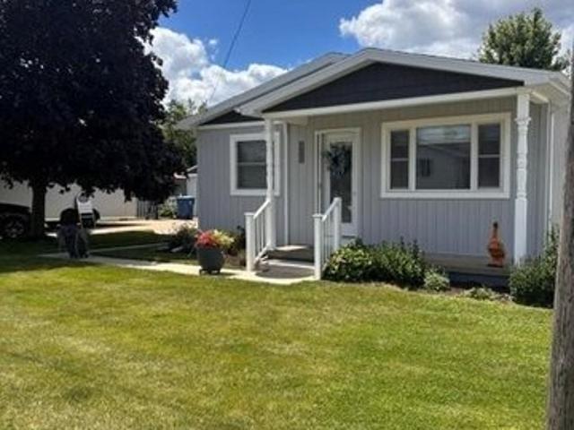 312 Linden St, Port Clinton, OH 43452