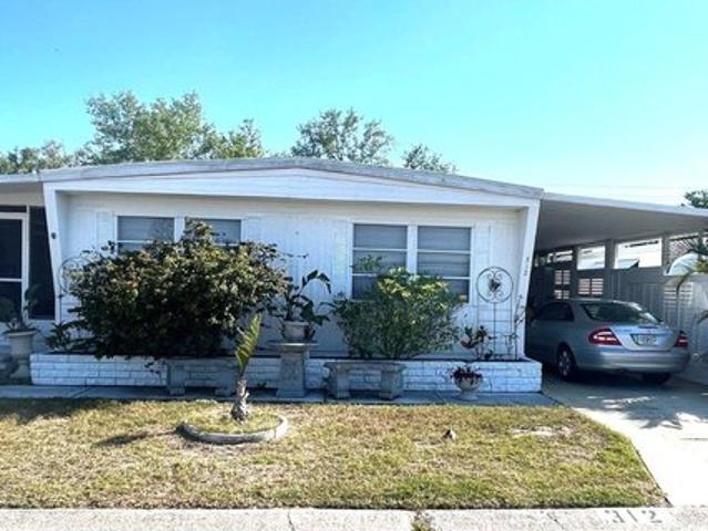 312 Molokai Dr Unit 67, Bradenton, FL 34207