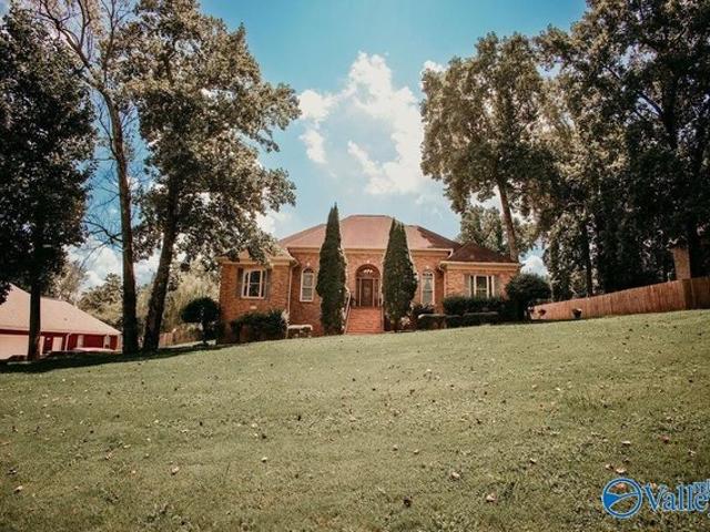 312 Mossy Oak Dr, Huntsville, AL 35806