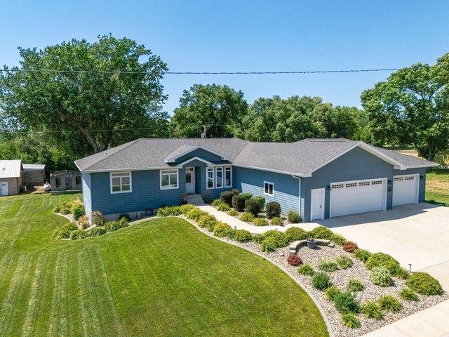 312 Main St, Dante, SD 57329