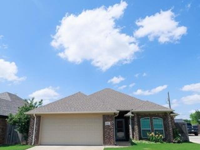 312 Mariners Way, Lakeside City, TX 76308