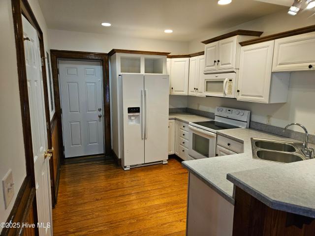 312 Marsh Street # F