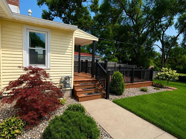 312 Marquette Avenue