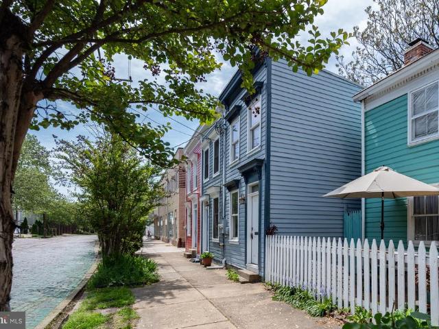 312 N Henry Street # 1/2