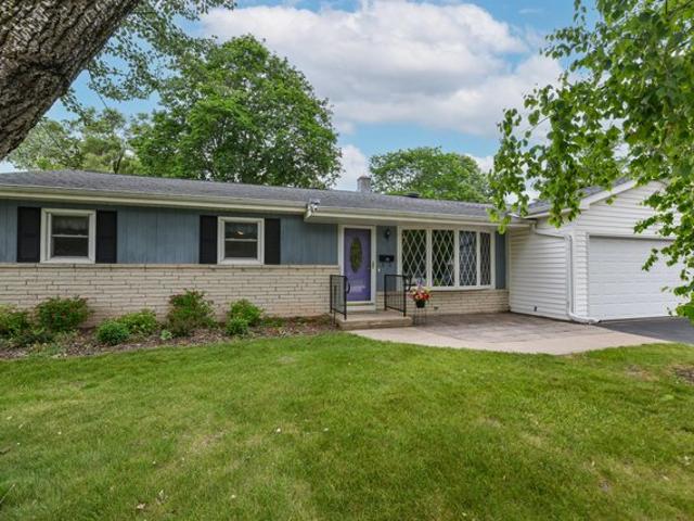 312 N Jackson St, Elkhorn, WI 53121