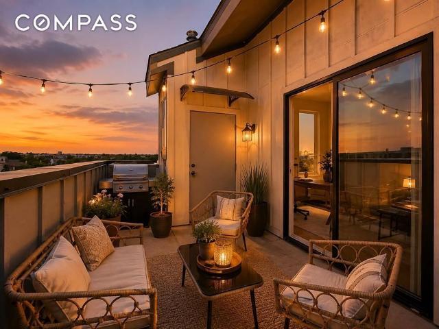312 N Lancaster Ave 2, Dallas, TX