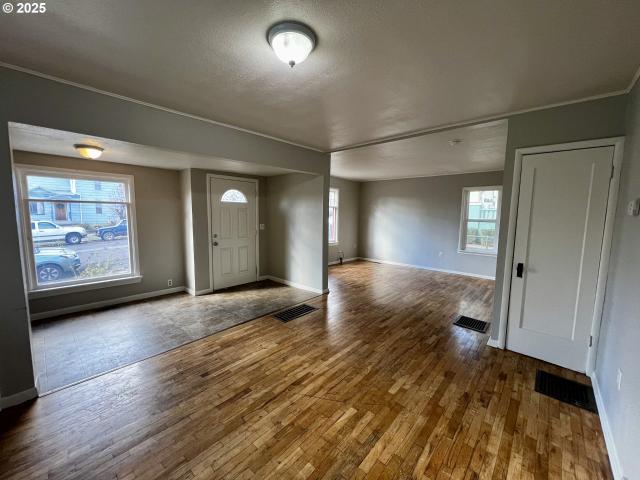 312 NW 7TH ST