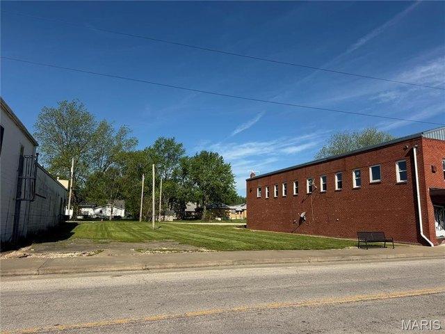 312 S Alvarado Ave, Belle, MO 65013
