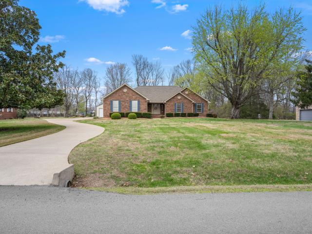 312 Southwinds Dr