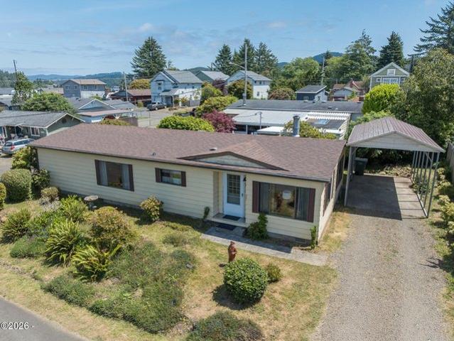 312 SE Reef Ave, Lincoln City, OR 97367