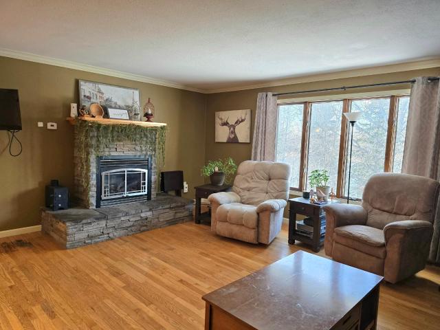 312 Shorewood Drive
