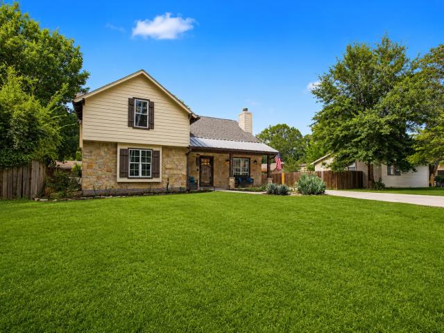 312 Springwood Drive