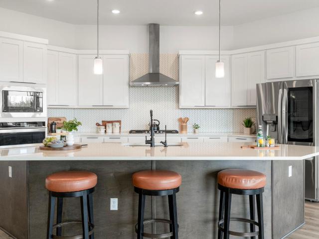 312 Starfire Dr