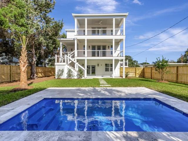 312 Palm Blvd, Isle of Palms, SC 29451
