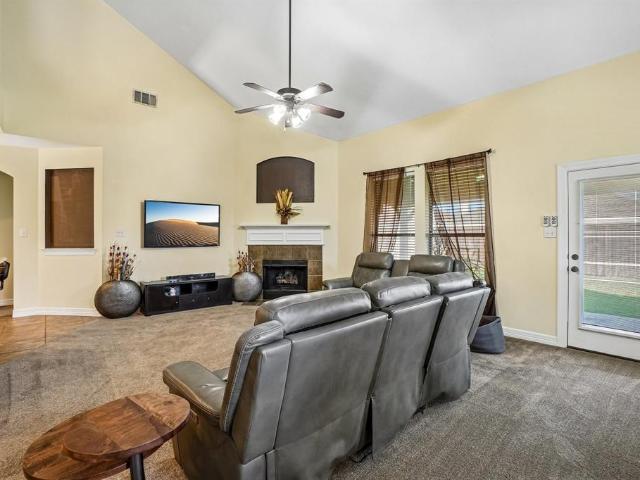 312 Parakeet Drive