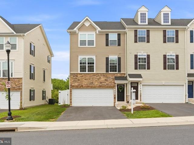 312 Pemberton Park Ln, Frederick, MD 21703