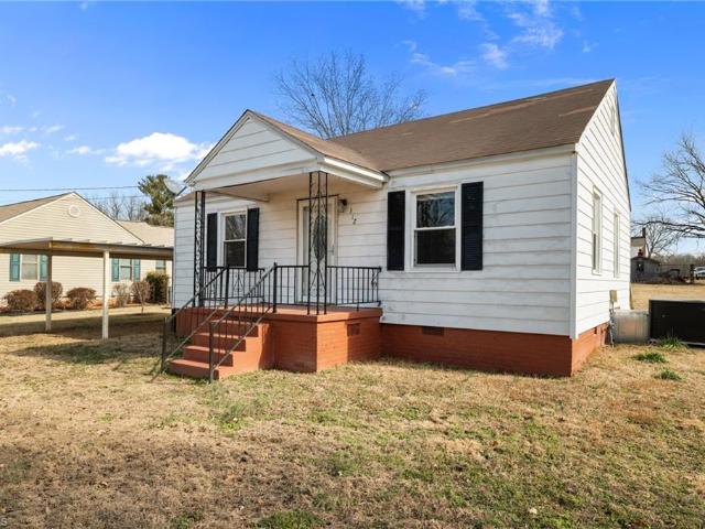 312 Pickett Circle