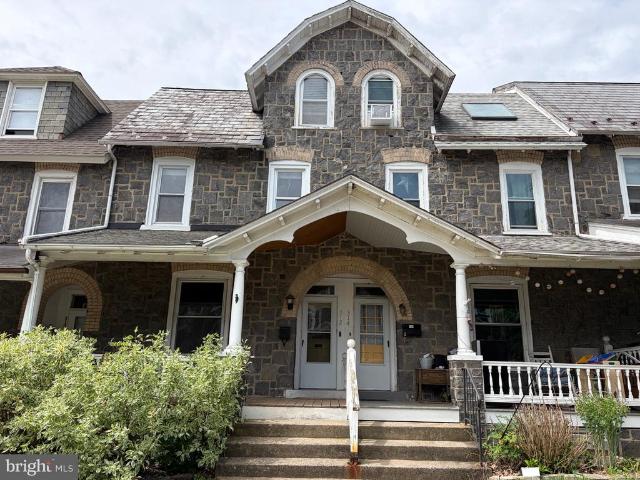 312 Race Street