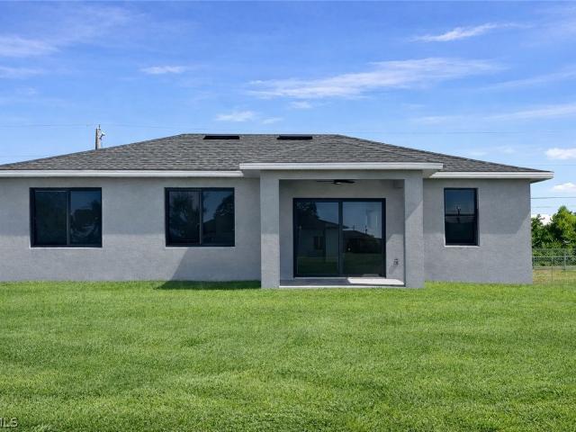 312 Rand Ave, Lehigh Acres, FL 33974 | MLS #2025026
