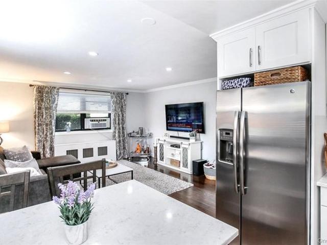 312 Richbell Rd Apt A2, Mamaroneck, NY 10543