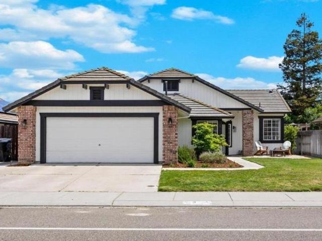 312 Ruess Rd, Ripon, CA 95366