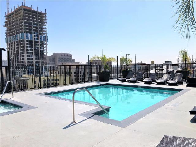 312 W 5th Street 1205
