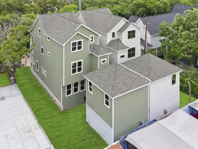 312 w 9th St