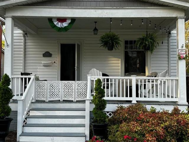 312 W Cecil Street