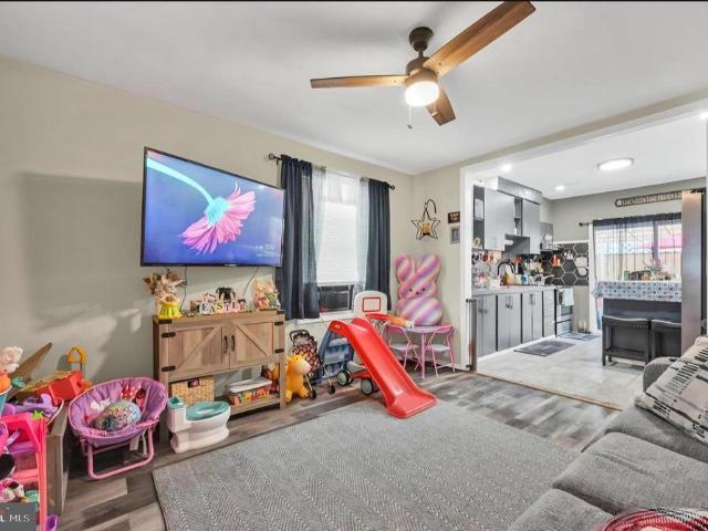 312 W Mahanoy Street