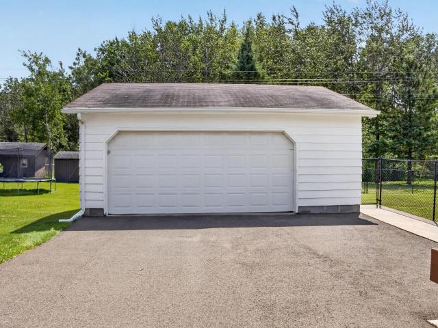 312 W Rainbow Street