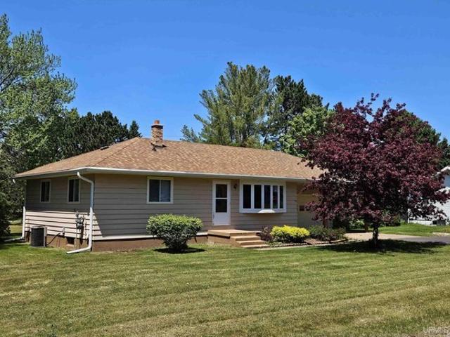 312 Walnut St, Ontonagon, MI 49953