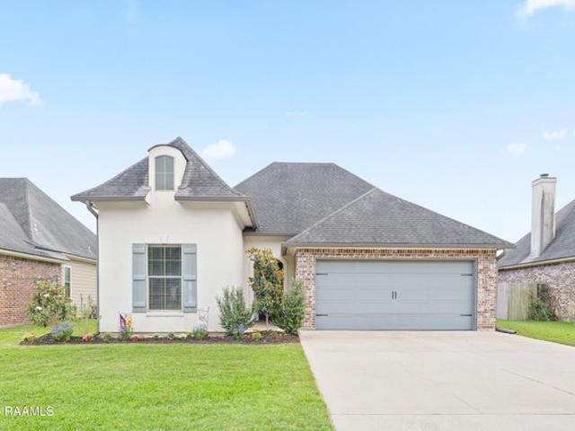 312 Wetgrass Dr, Lafayette, LA 70508