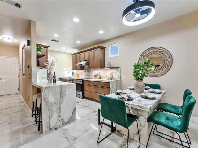 312 Torito Ln