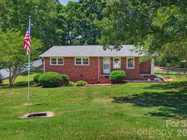 312 Turner St, Landis, NC 28088