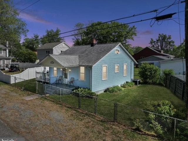 312 Vernon St, Colonial Beach, VA 22443
