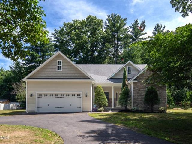 312 Vischer Ferry Rd, Clifton Park, NY 12065