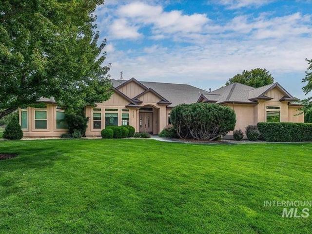 3134 N Merlot Pl, Star, ID 83669
