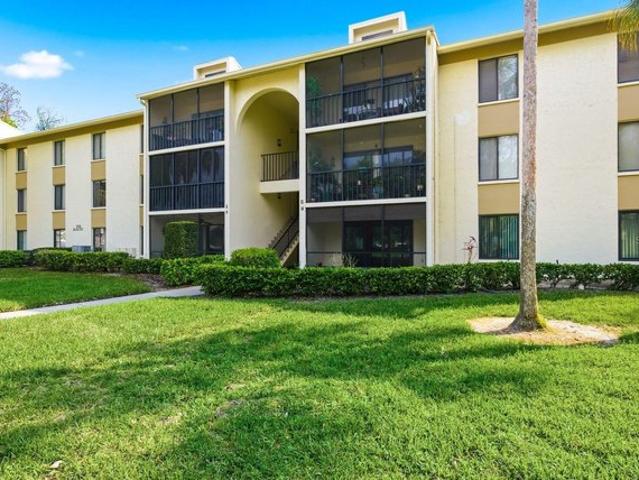 3134 Lake Pine Way Apt H1, Tarpon Springs, FL 34688