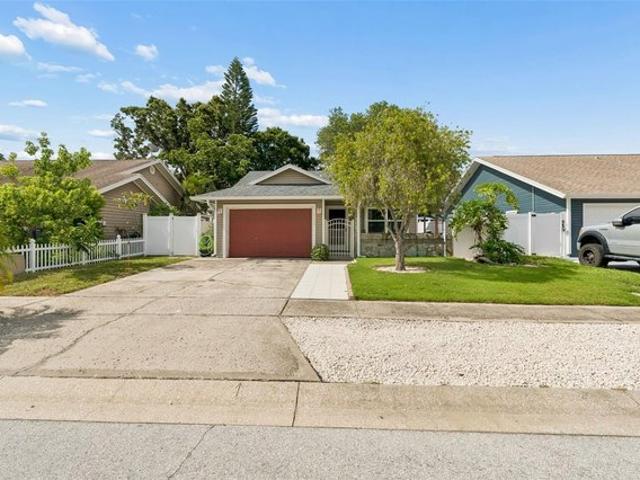 3134 Whispering Dr N, Largo, FL 33771