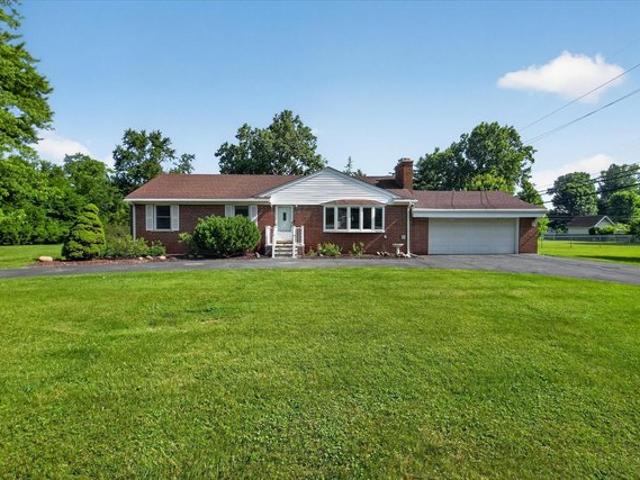 31350 Wentworth St, Livonia, MI 48154